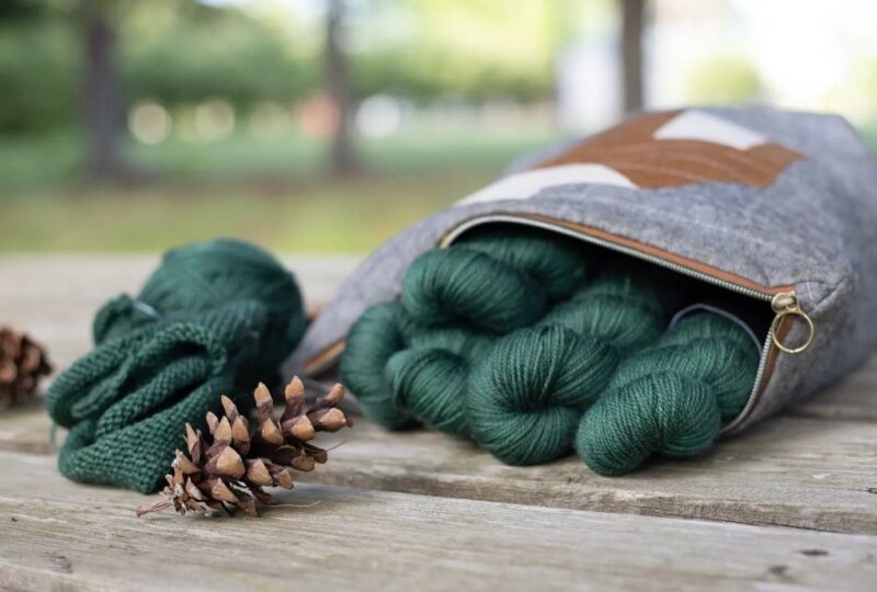 Campside Cozy - Julie Asselin Yarns & Threads